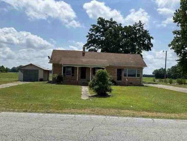 1018 Porter Rd, Greenville, NC 27834
