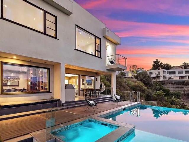 1018 Stradella Rd, Los Angeles, CA 90077