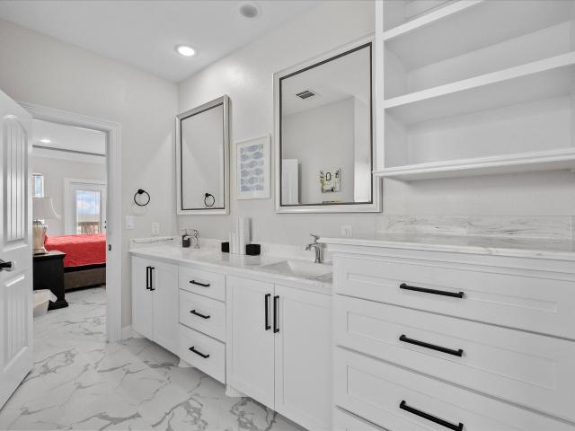 1018 Seashell Dr, Surfside Beach, TX 77541 | MLS #46329