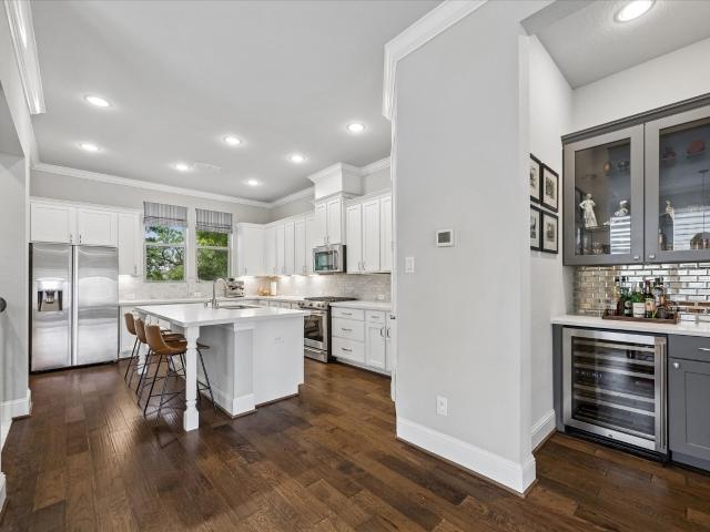 1018 Shepherd Oaks Drive