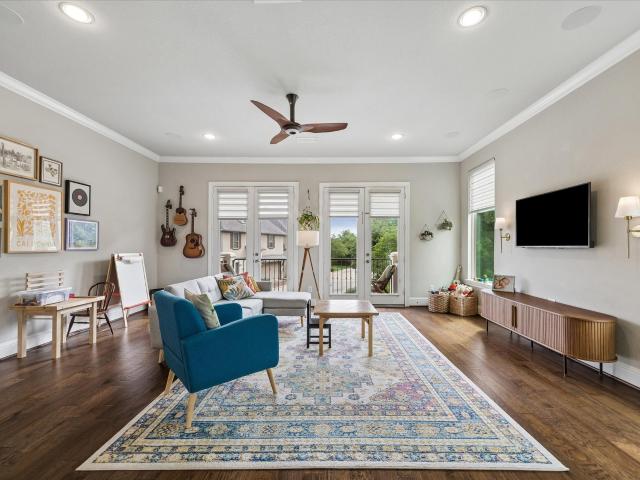 1018 Shepherd Oaks Drive