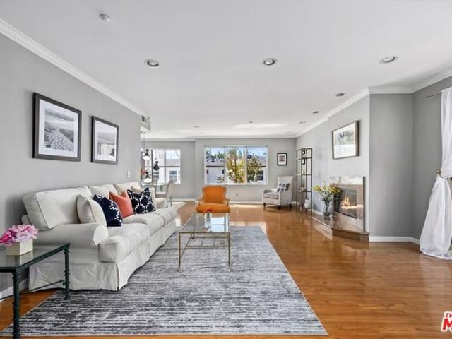 1018 4th St Unit 203, Santa Monica, CA 90403
