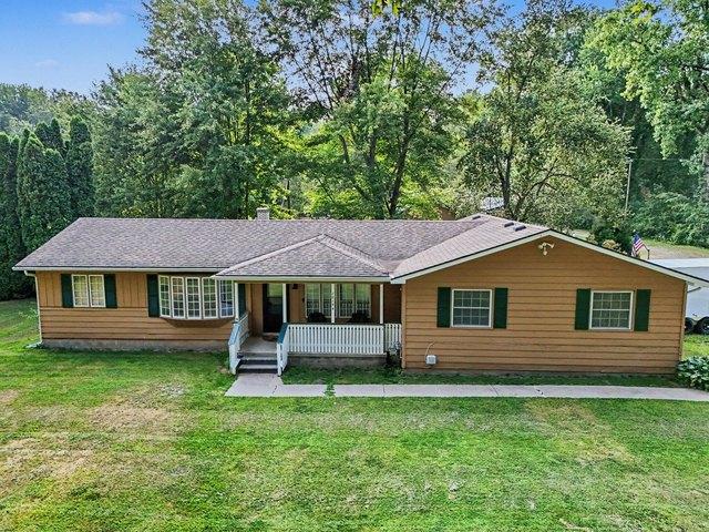 10194 Bunton Rd, Willis, MI 48191