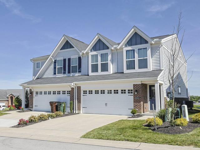 10194 Lucille Lane