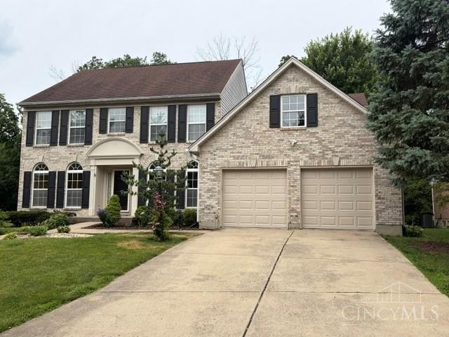 10194 Meadowknoll Dr, Loveland, OH 45140