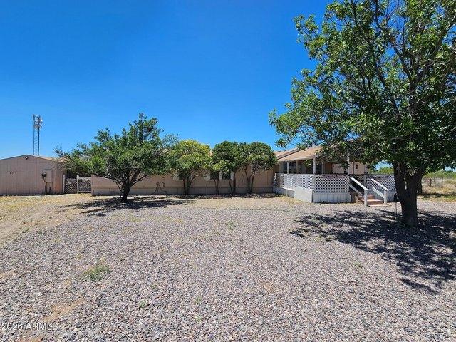 10194 N Mormon Rd, Elfrida, AZ 85610
