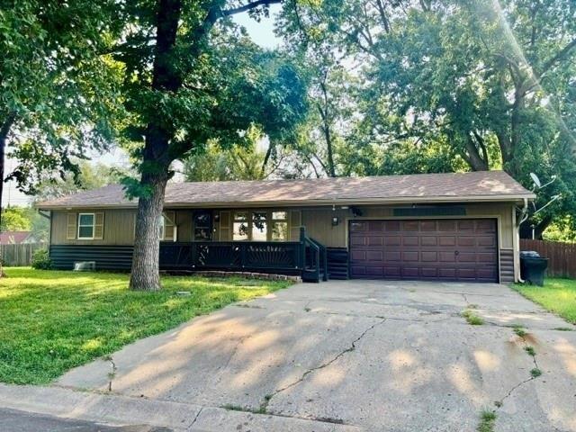 1019 Birch St, Eudora, KS 66025