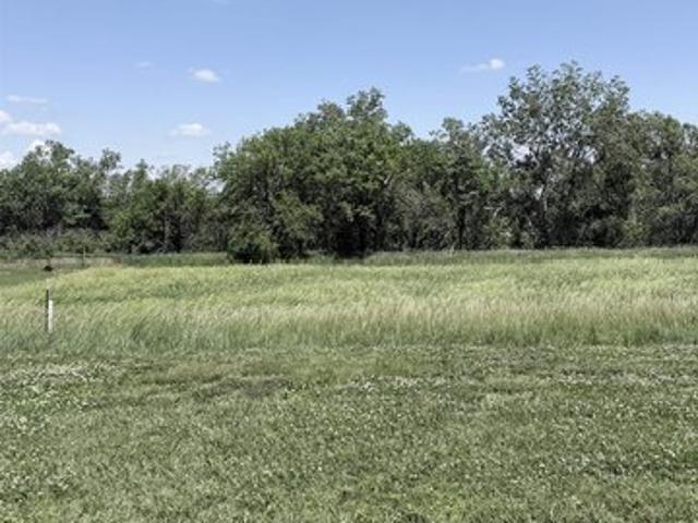 1019 Brickyard Dr, Hooper, NE 68031