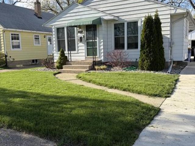 1019 Evelyn St NE, Grand Rapids, MI 49505