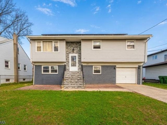 1019 Essex Ave, Linden, NJ 07036