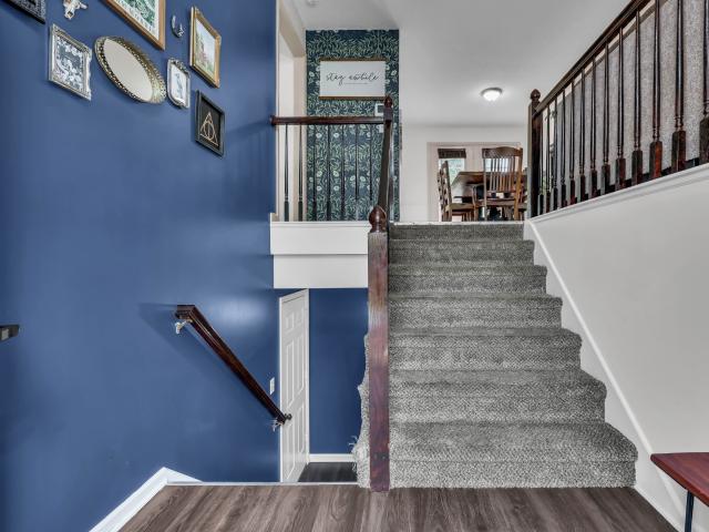 1019 Hedge Apple Dr