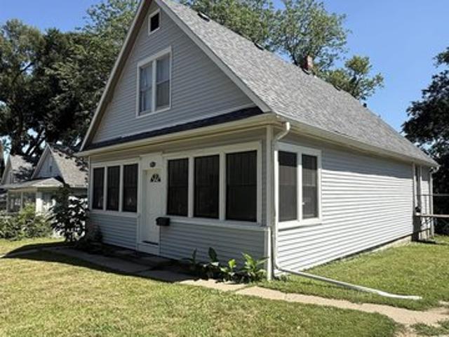 1019 Homer St, Omaha, NE 68107