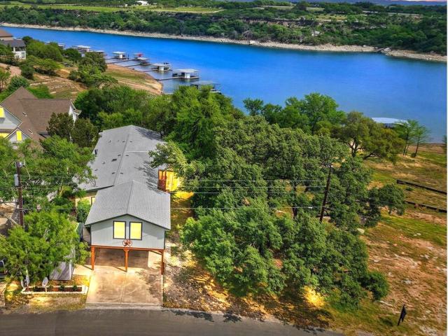 1019 Lake Shore Dr