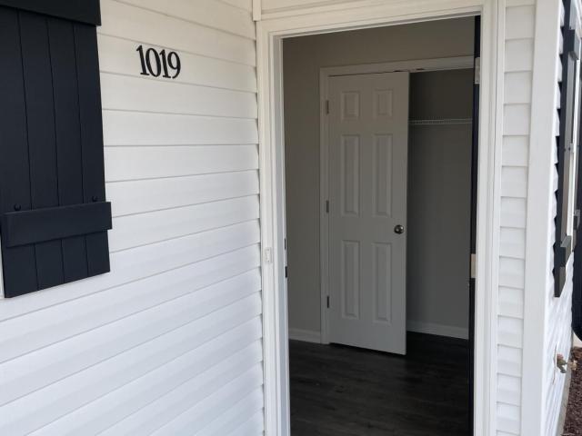 1019 Peony Lane