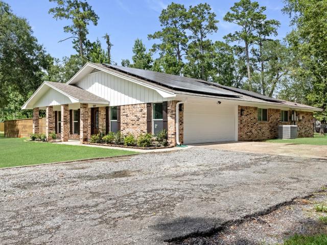 1019 Pineglen Drive