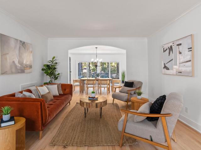 1019 Royalist Road