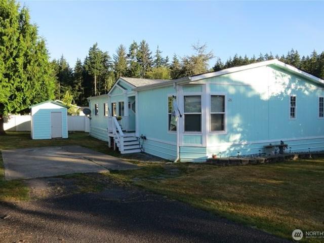 1019 Stanford Dr Spc 20, Cosmopolis, WA 98537