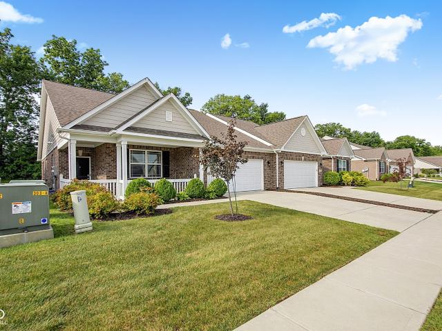 1019 Stallion Court
