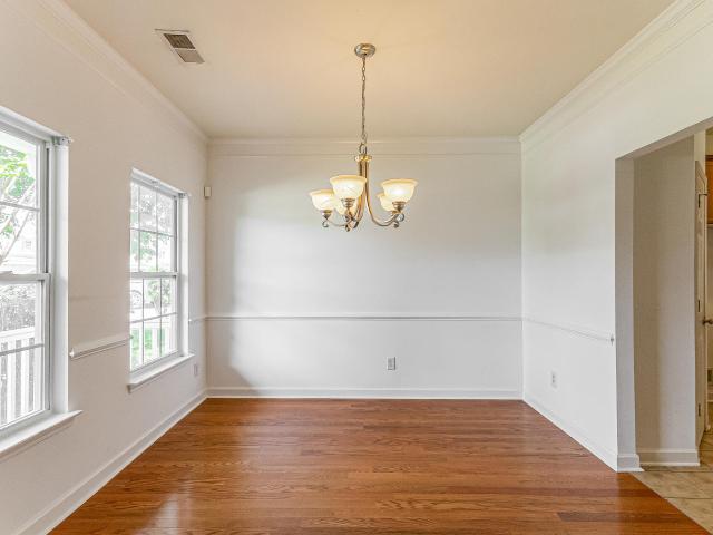 1019 Sterling Lane