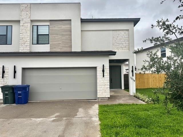 1019 Yellow Birch Dr, Laredo, TX 78045