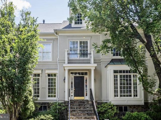 10103 Farr Oak Pl, Fairfax, VA 22030