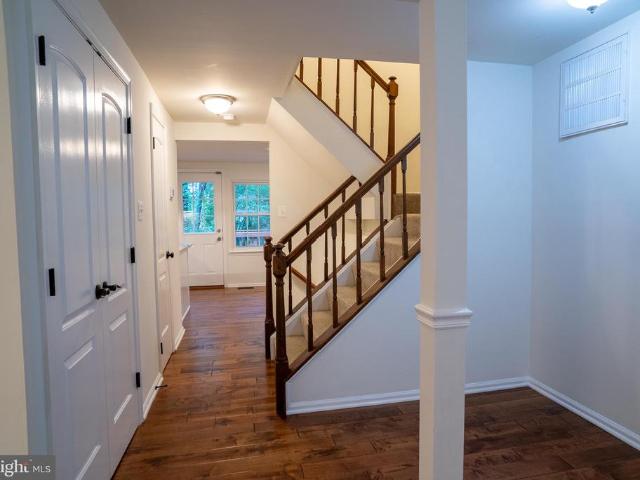 10100 Walnut Wood Court