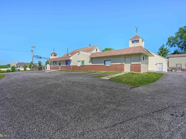 10100 Bird River Road