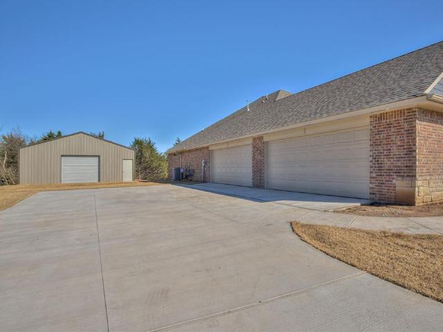 10100 Gentry Crossing