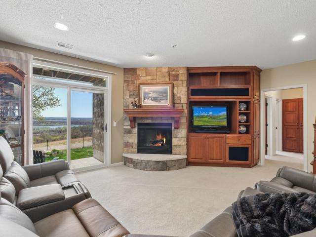 10100 Indigo Dr, Eden Prairie, MN 55347 | MLS #7109