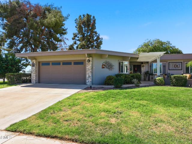 10101 W Pineaire Dr, Sun City, AZ 85351 | MLS #7000 | Compass
