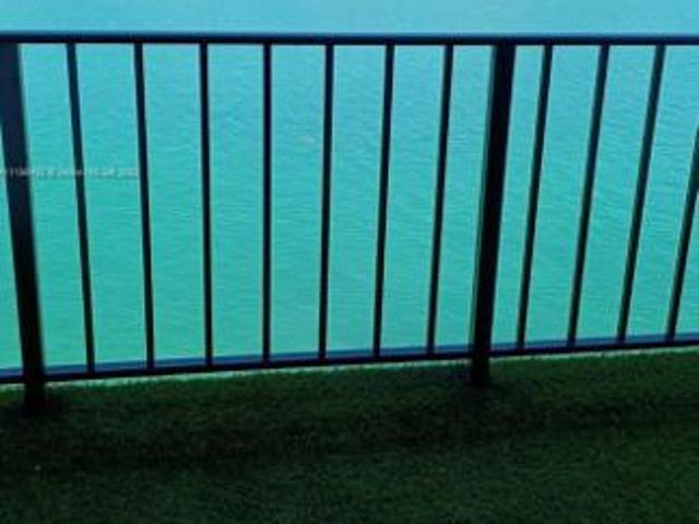 10101 E Bay Harbor Dr #405 Bay Harbor Islands, FL 33154