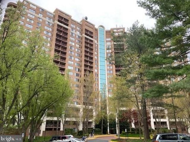 10101 Grosvenor Pl #1718, Rockville, MD 20852