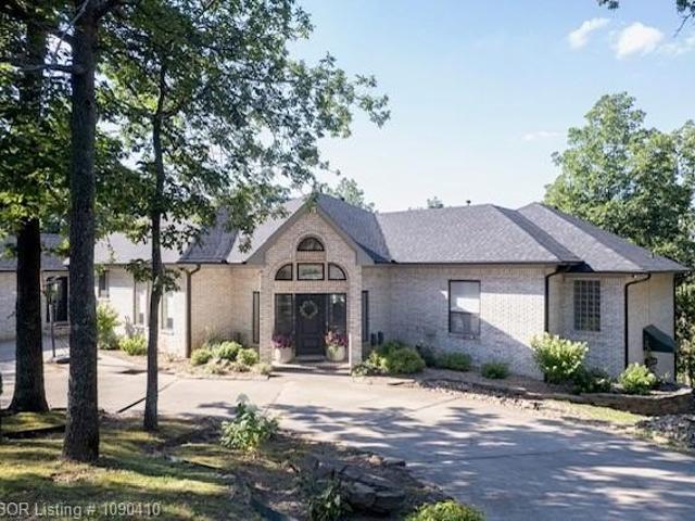 10101 Stephens Ct, Fort Smith, AR 72908