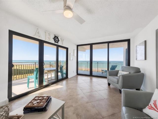 10102 S Ocean Dr, Unit 401A, Jensen Beach, FL 34957 | MLS #M20055