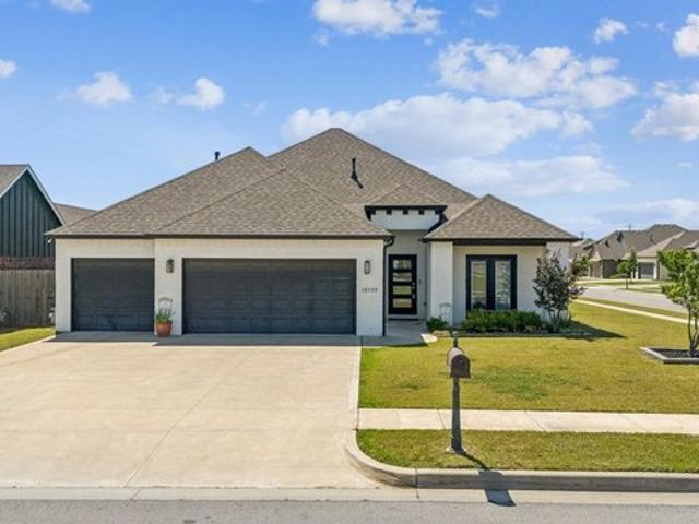 10102 S 230th East Ave, Broken Arrow, OK 74014