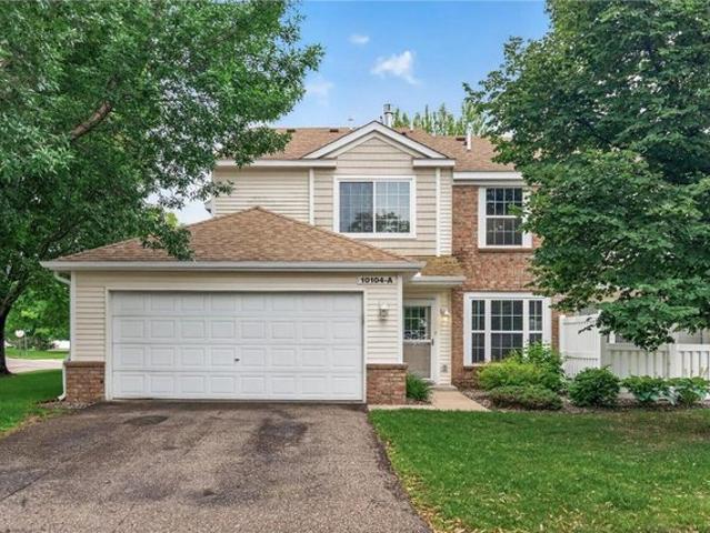 10104 Fillmore St NE Unit A, Blaine, MN 55434