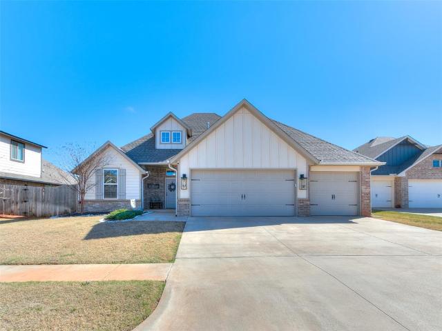 10104 NW 138th Circle