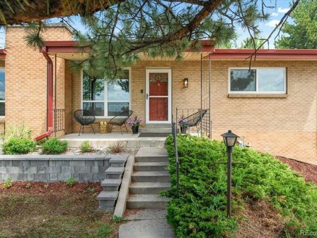 10105 W 17th Pl, Lakewood, CO 80215