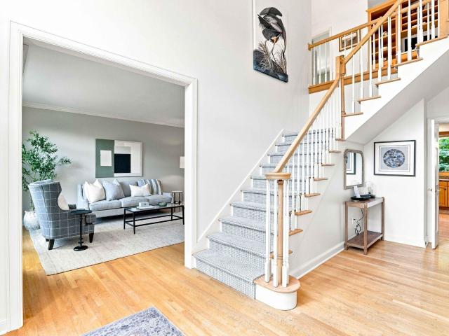 10105 N Parkside Ct