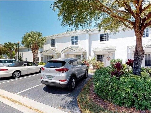10105 Spyglass Hill Ln, Fort Myers, FL 33966