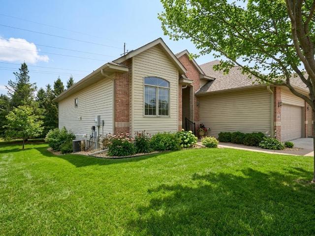 10106 Chestnut Cir N, Brooklyn Park, MN 55443 | MLS #7039 | Compass