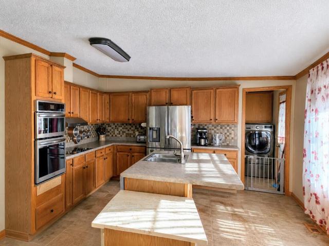 10106 Spring Creek