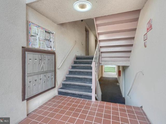 10108 Campus Way S # 203 3C