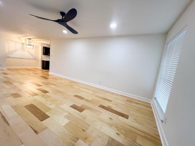 10108 Floyd Dr