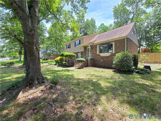 10109 Waltham Drive