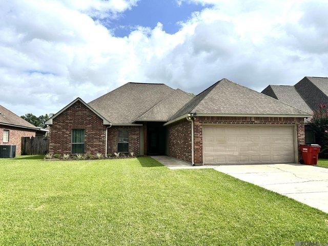 10109 Angela Dr, Denham Springs, LA 70706
