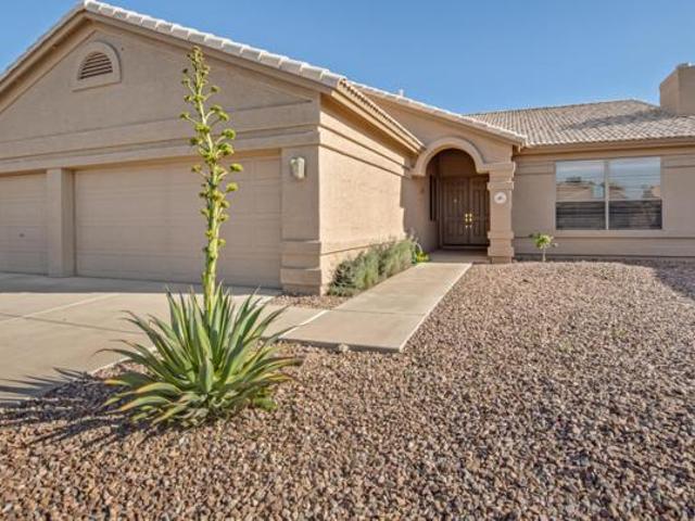 10109 E Copper Dr, Sun Lakes, AZ 85248
