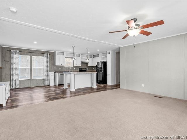 10109 S Maplewood Court