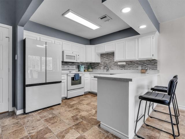 10109 Schaper Road