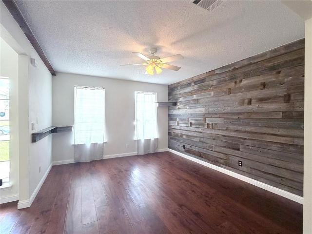 10109 Samantha Drive